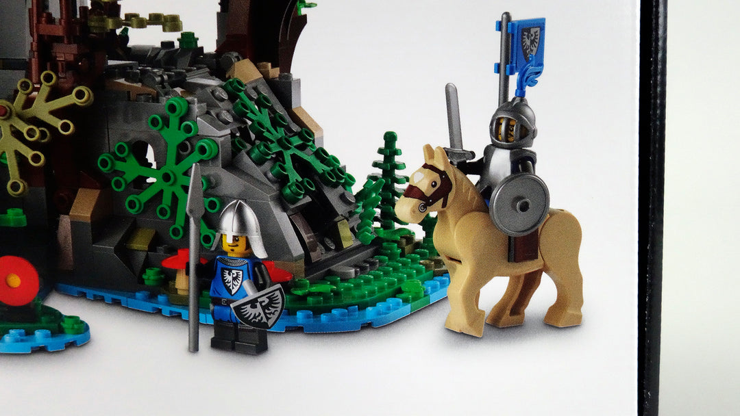 LEGO Bricklink Designer Program 910001 Burg im Wald / Castle in the ...